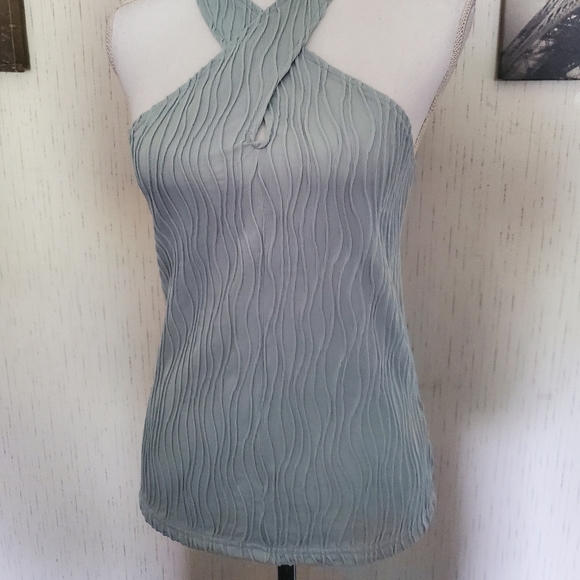 Tops | Ripple Keyhole Halter Top | Poshmark